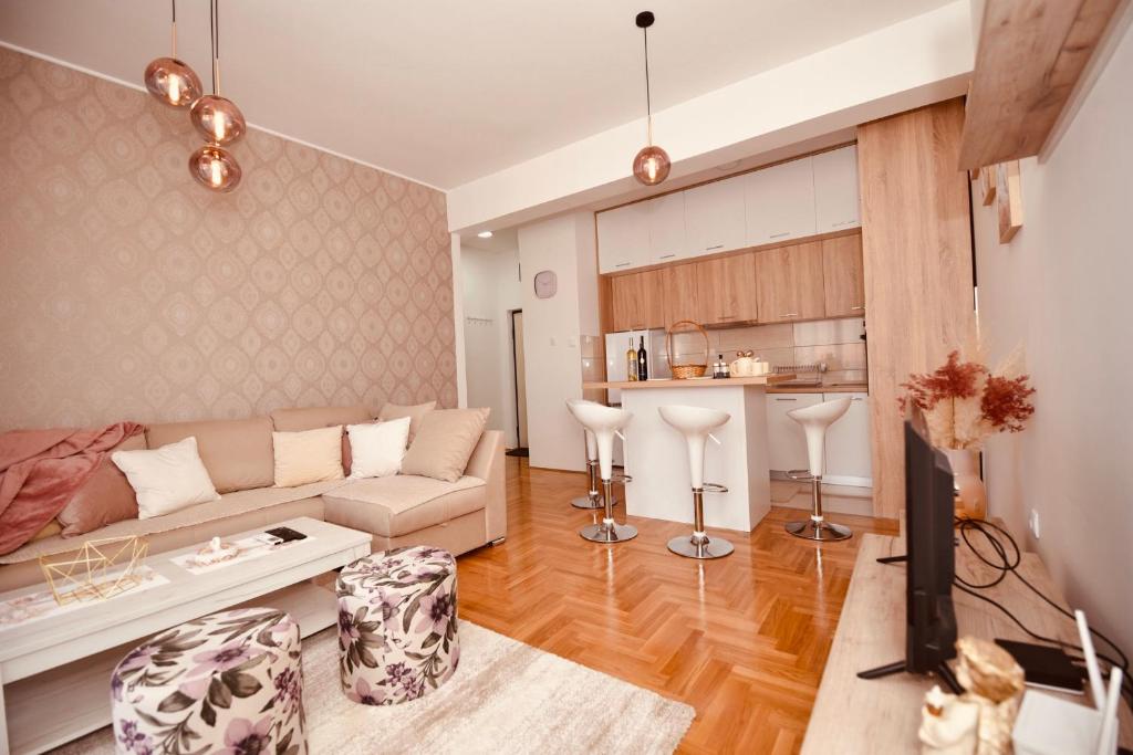 Harmonija 4, Trebinje (updated prices 2025)