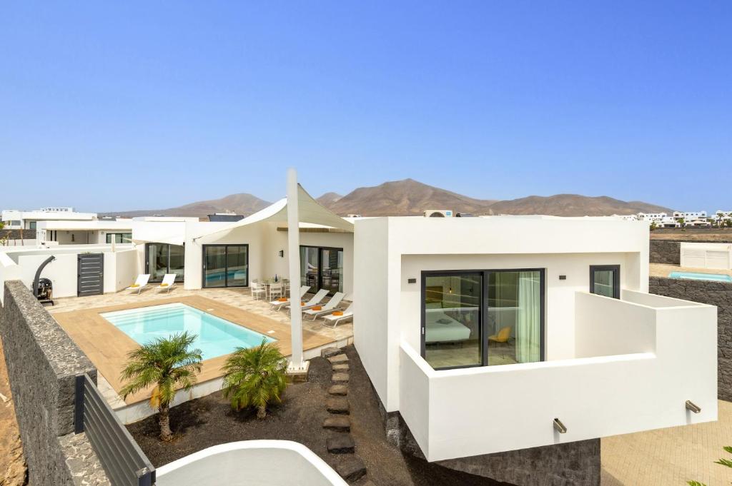 Villa Marella by Villa Plus, Playa Blanca (updated prices 2026)
