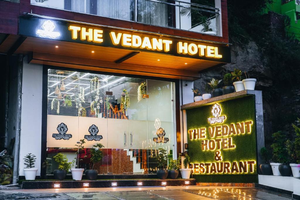 The Vedant Hotel, Almora (updated prices 2024)