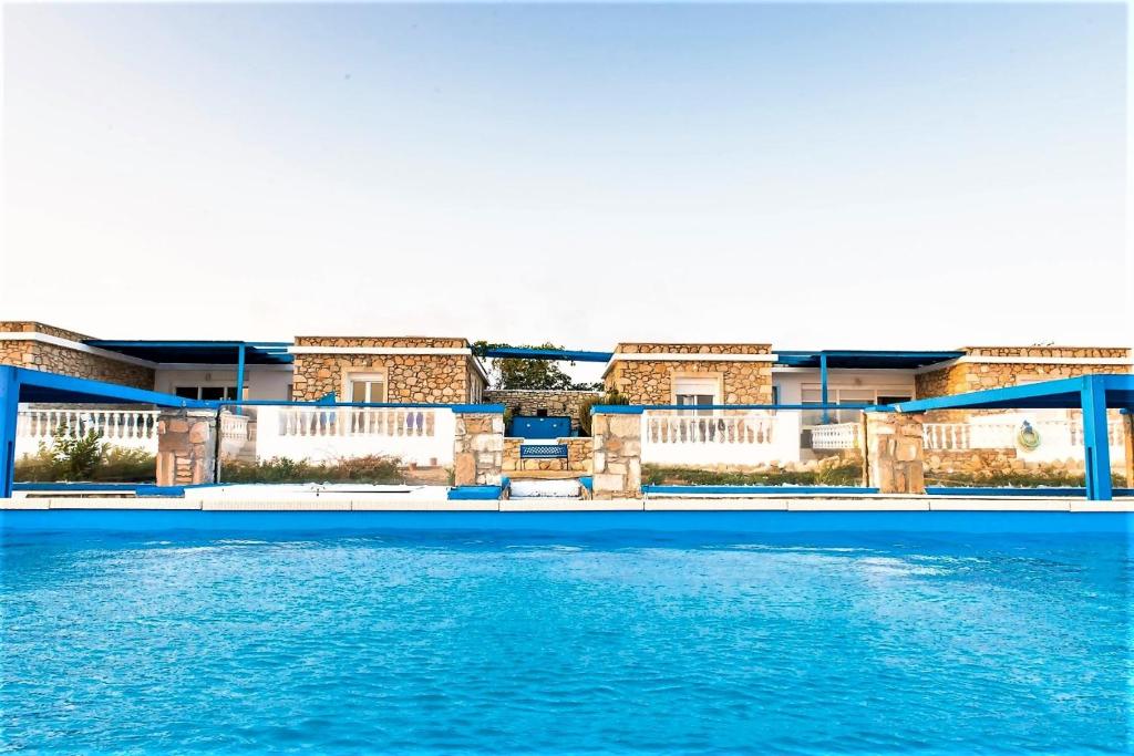 Sofia Villas Pounta Beach（Afiartis）：（最新料金：2025年）