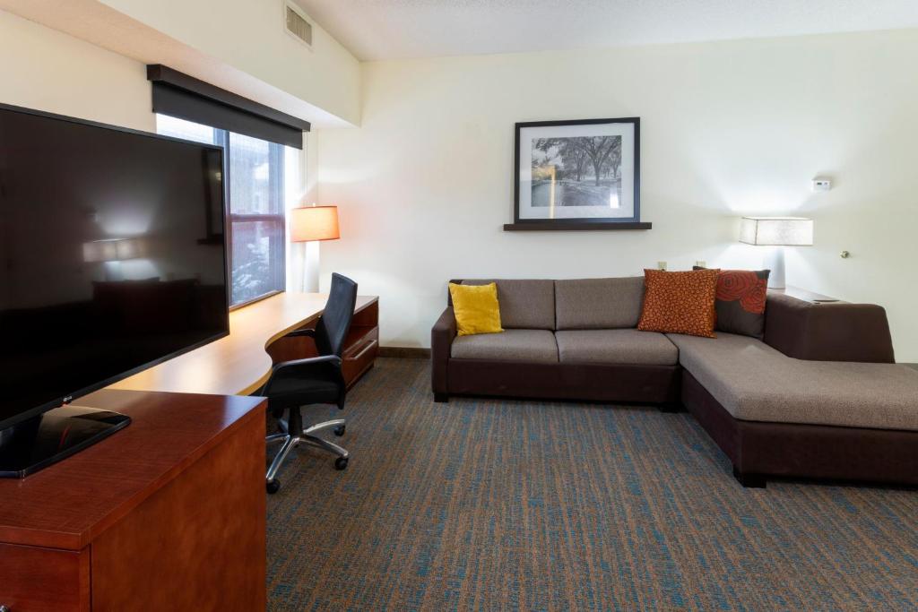 Residence Inn Minneapolis St. Paul/Roseville, Roseville (updated prices ...