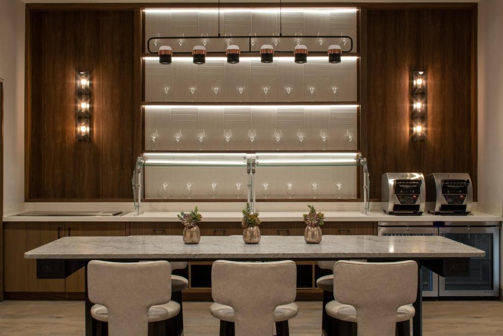 Tysons Corner Marriott, Tysons Corner (updated prices 2025)