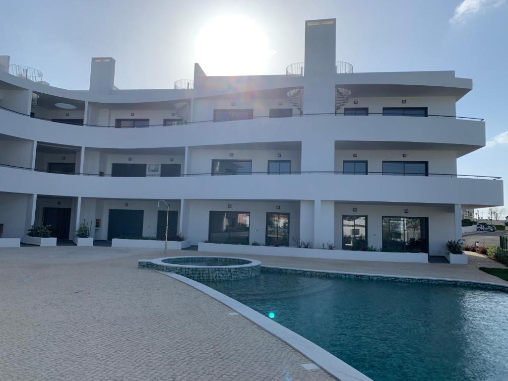 Albur Village Holidays - SuiteTrails