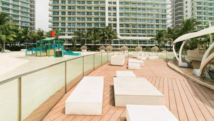 Azure Wave Pool Resort, Manila – Preços atualizados 2023