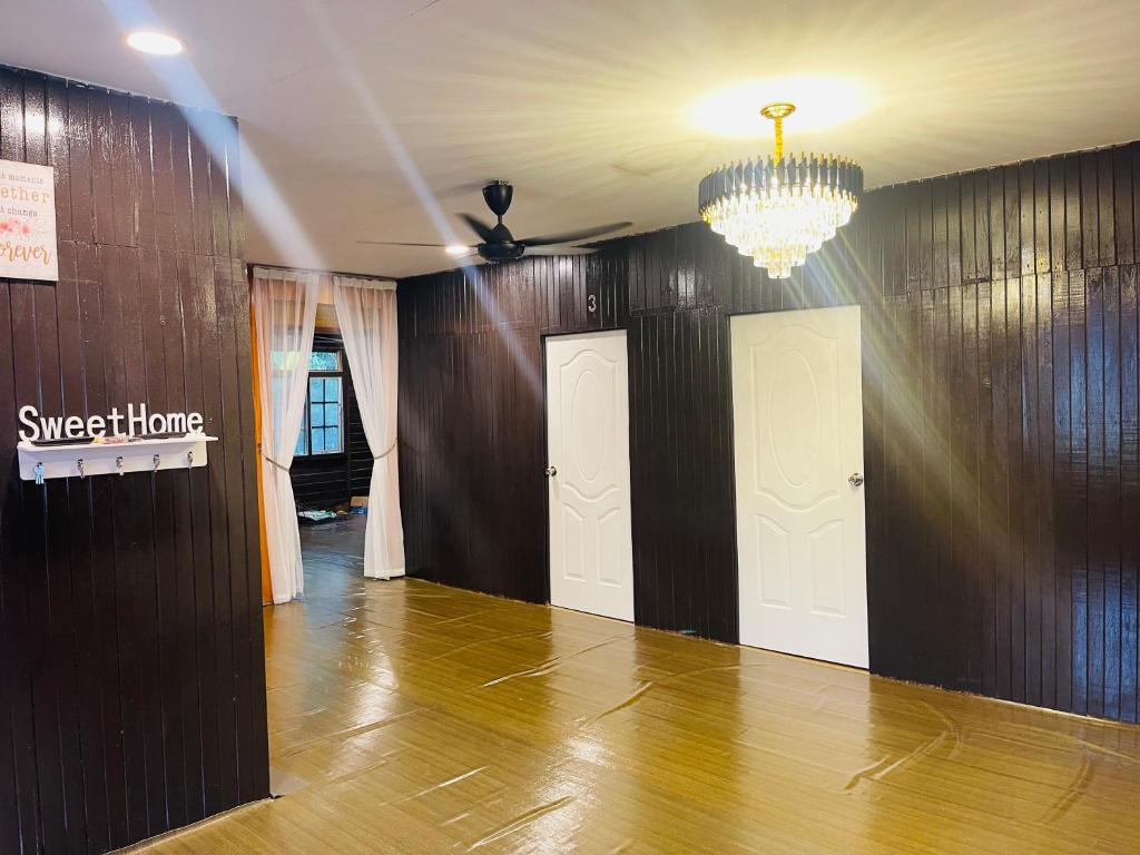 NAZIRIN HOMESTAY D’VILLAGE MUAR BATU PAHAT, Semerah (updated prices 2025)