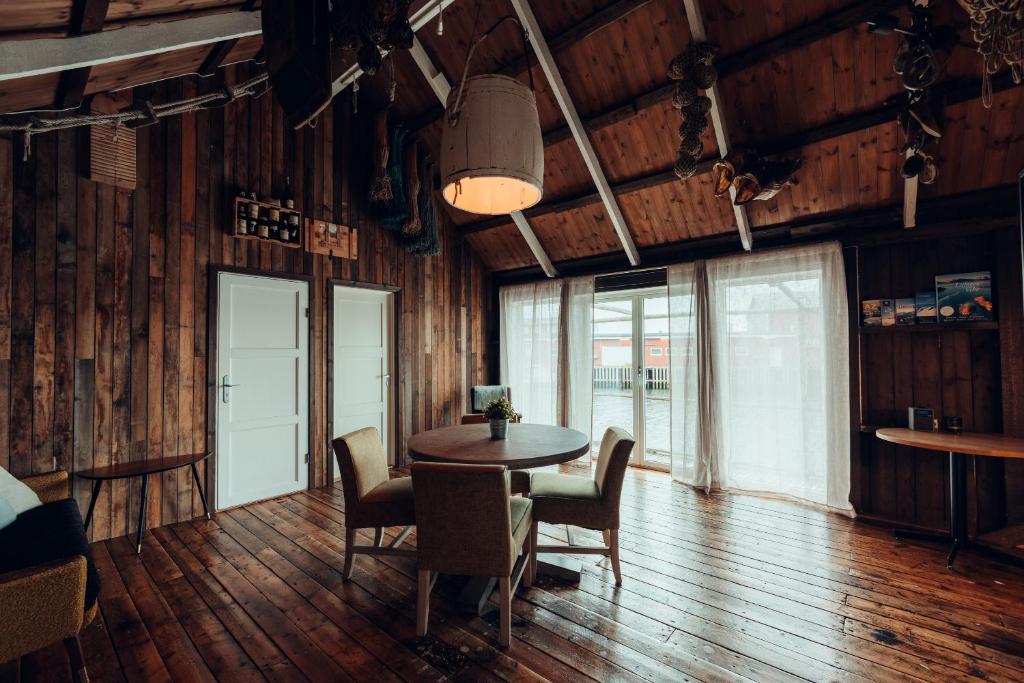 Hattvika Lodge, Ballstad – Updated 2023 Prices