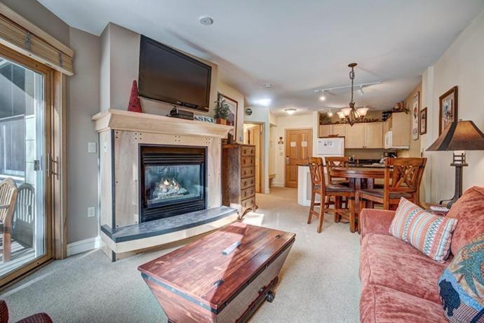 Silver Mill 8173 - 1Br-Walk to Slopes! Kids Ski Free! condo, Keystone ...