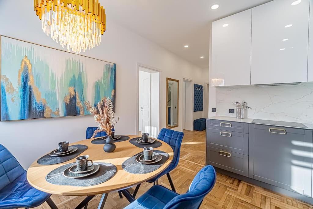 Comfort apartment with free parking & AC, Kaunas (updated prices 2025)