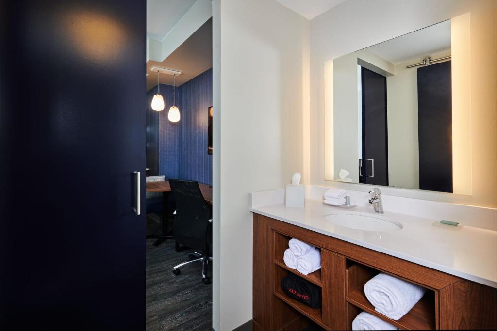 Residence Inn By Marriott Berkeley, Berkeley (updated prices 2025)