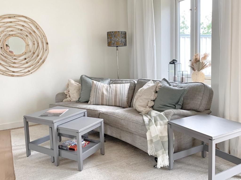 Boende med pool och tennisbana i familjevänligt område, Torekov ...