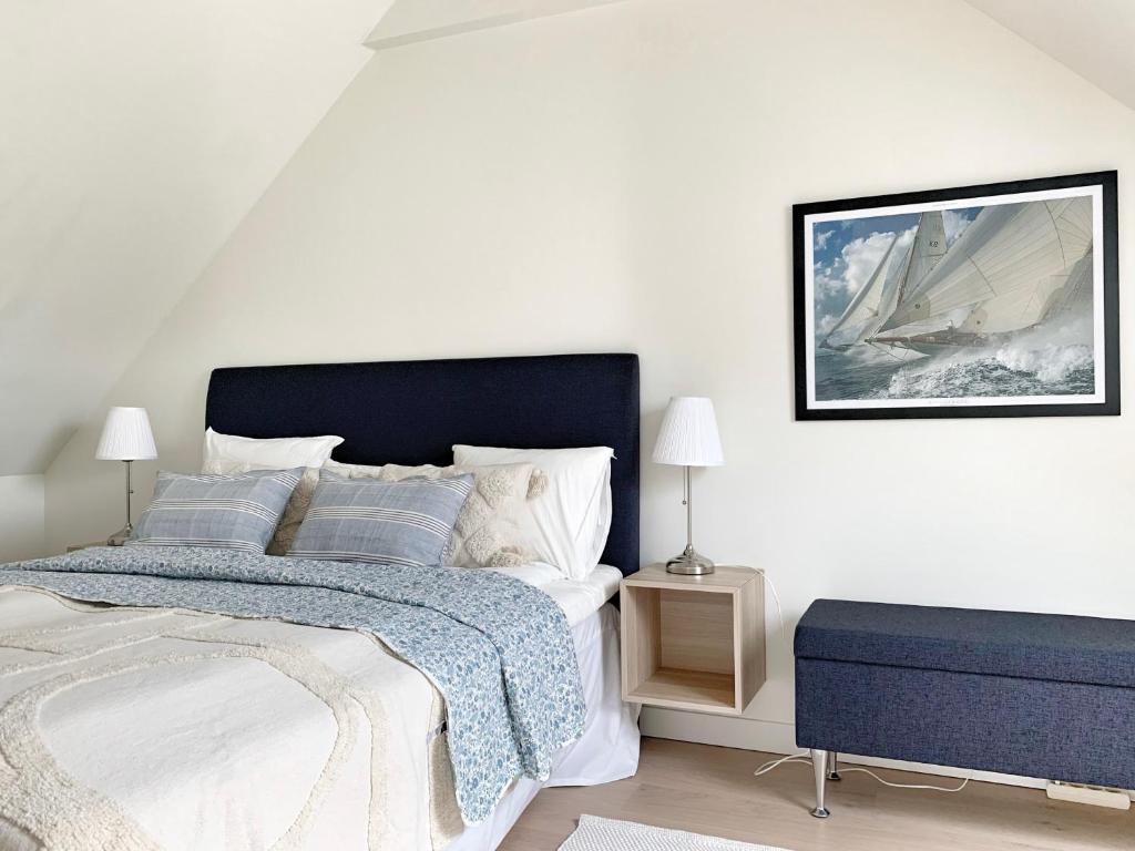 Boende med pool och tennisbana i familjevänligt område, Torekov ...