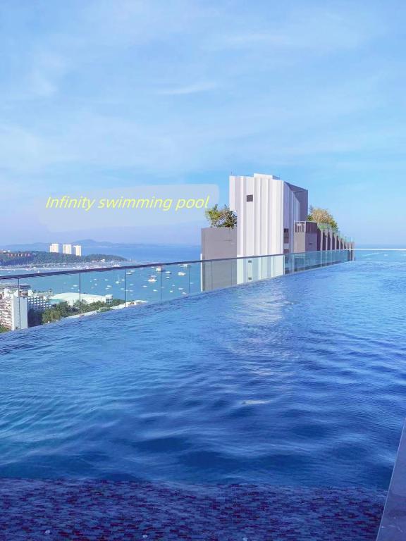 Infinity pool one bedroom apartment, Pattaya (updated prices 2026)