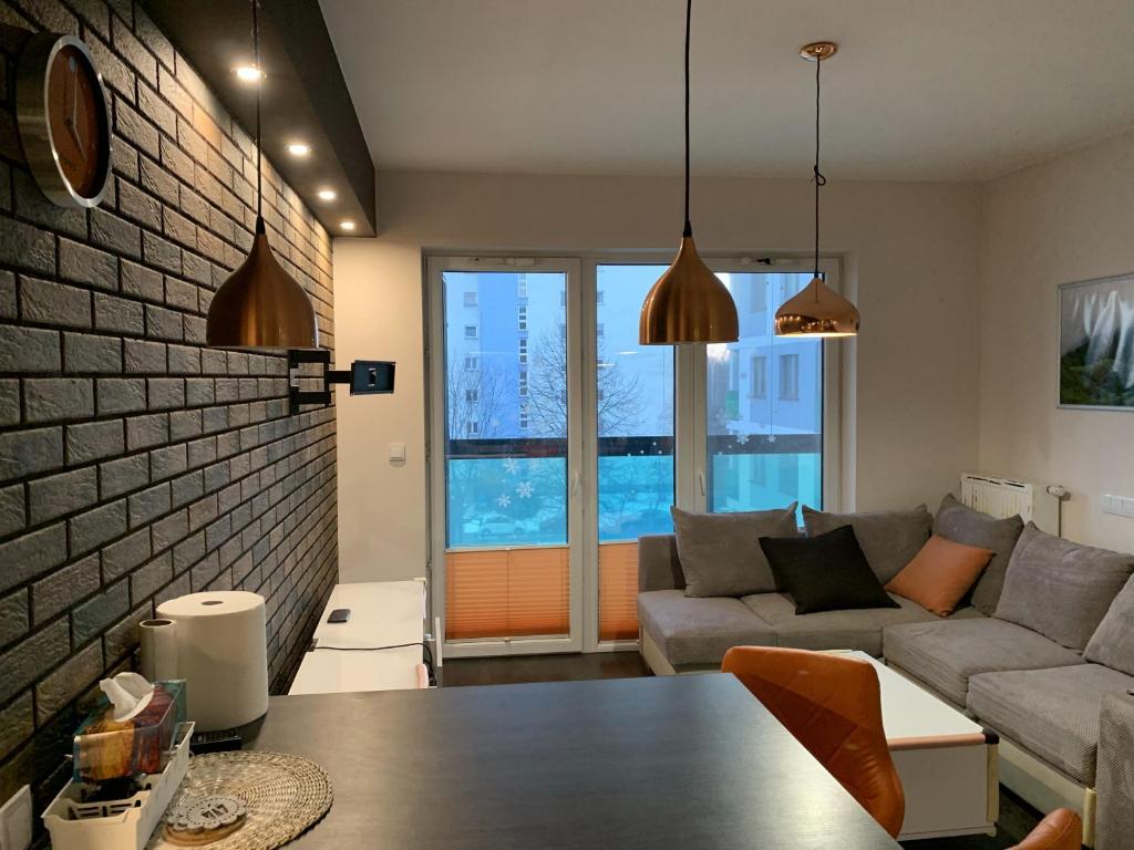 72m2 mieszkanie w nowym budynku w świetnej lokalizacji blisko metra ...