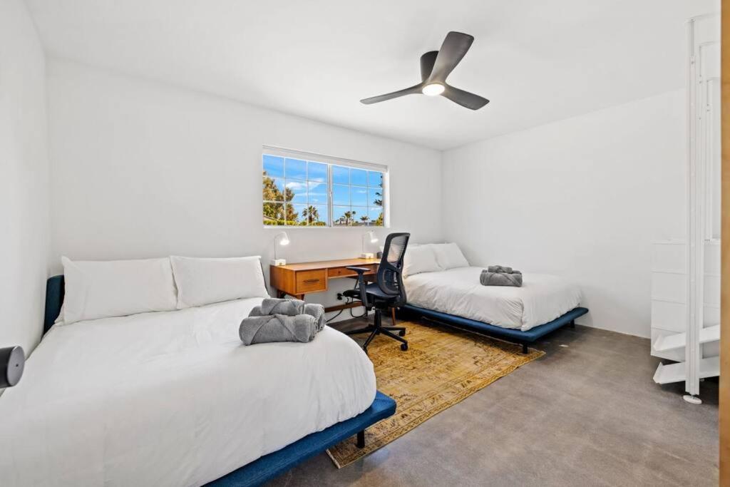 El Retiro - Luxurious Getaway with Amazing Views, Palm Springs (updated ...