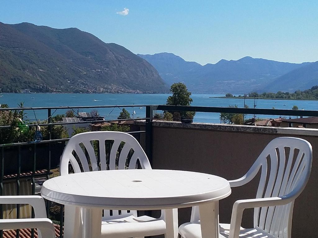 Lake View Terrace, Paratico – Updated 2024 Prices