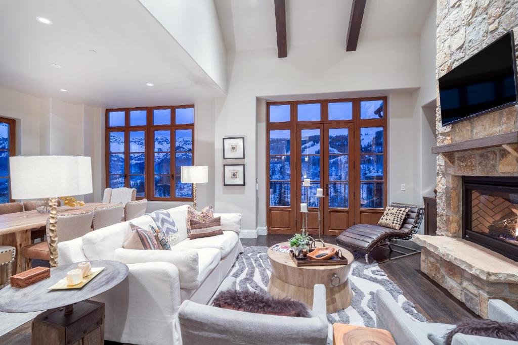 Villas at Cortina Penthouse 10 by Alpine Lodging Telluride, Telluride ...