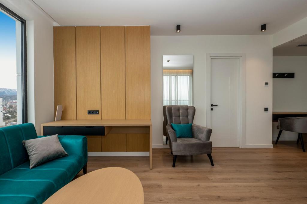 The Grandeur Hotel, Batumi (updated prices 2025)