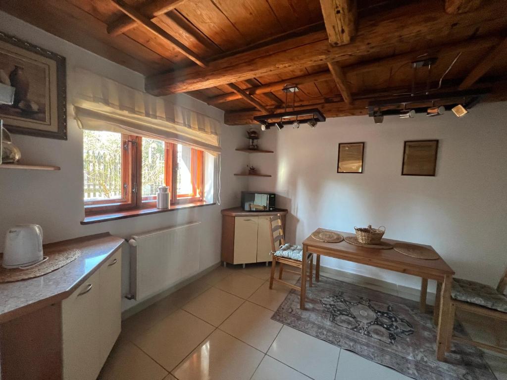 Chatka Baby Jagi, Ściegny (updated prices 2025)