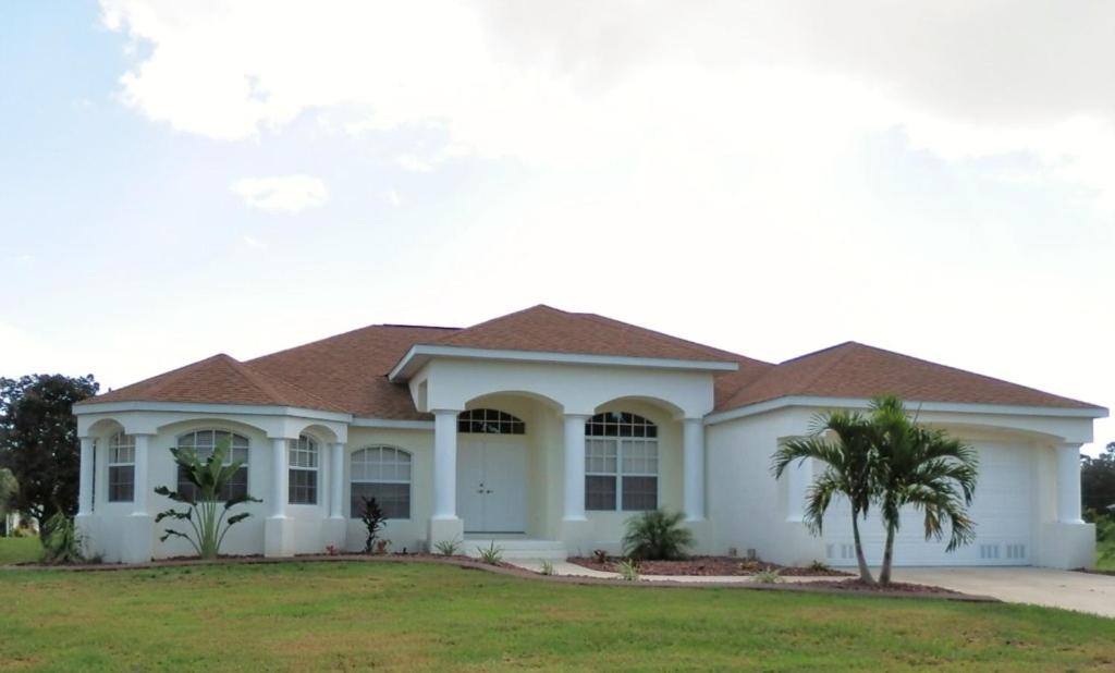 Broad Key Villa - Private Villa with heated pool and Spa - sleeps 8 ...