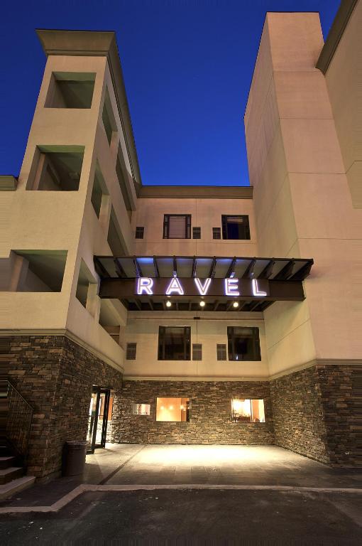 Ravel Hotel Trademark Collection by Wyndham, Queens (updated prices 2025)