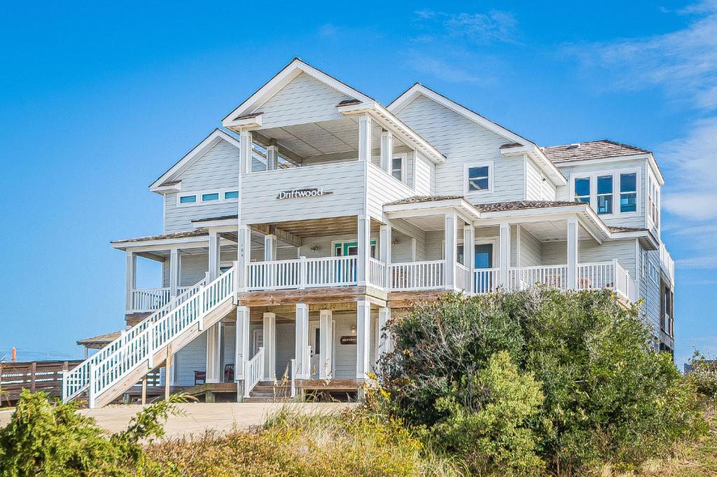 Driftwood, Nags Head (updated prices 2026)