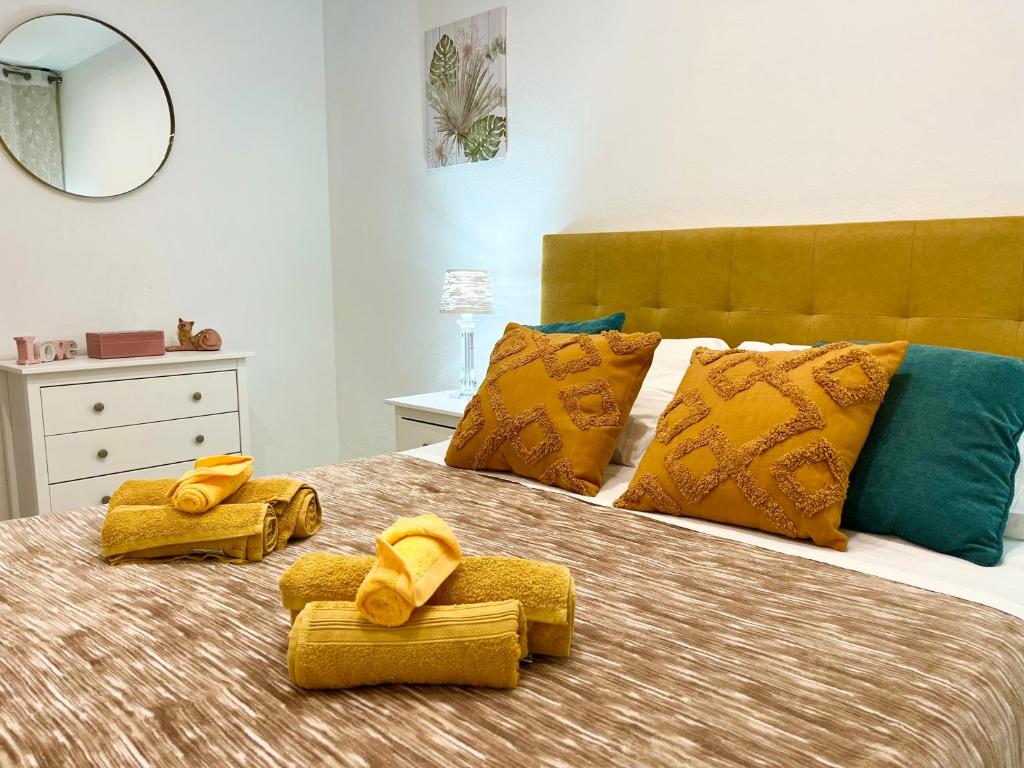 Miss Flora playa honda, Playa de las Americas (updated prices 2026)