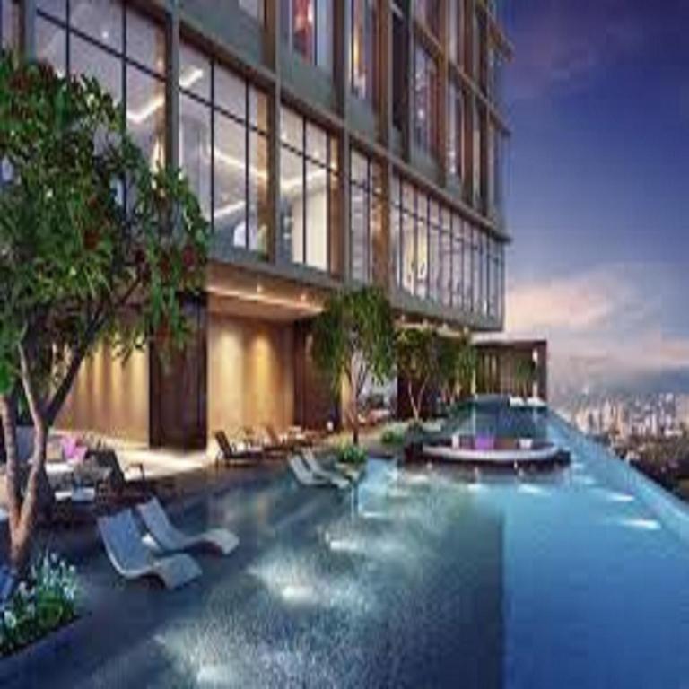 Pavillion Embassy Suites By Grand Royal, Куала-Лумпур (актуальные цены ...