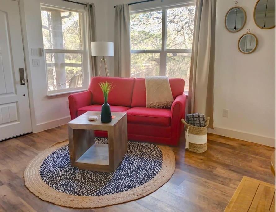 Cozy Creekside Cottage Amazing Views fast Wi-fi, Mansfield (updated ...
