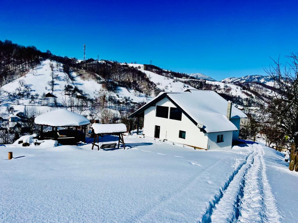 Bran Place La Odaie, Şimon (updated prices 2025)