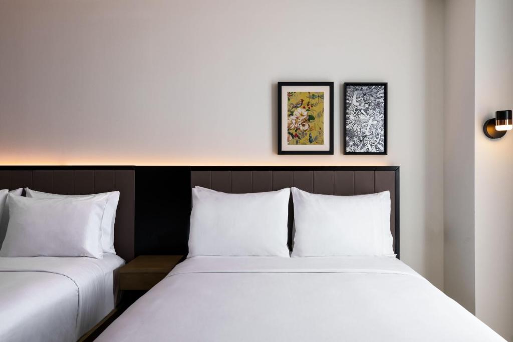 Renaissance New York Flushing Hotel at Tangram, Queens (updated prices ...