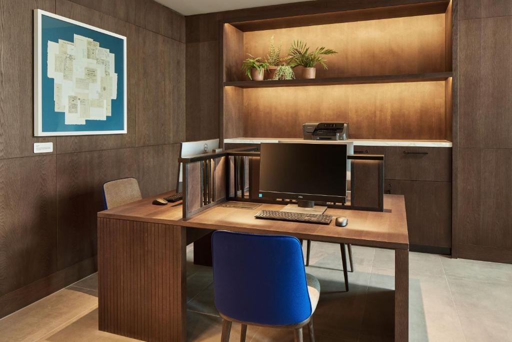 Courtyard by Marriott Exeter Sandy Park, Exeter (updated prices 2025)