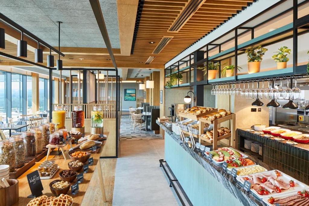 Courtyard by Marriott Exeter Sandy Park, Exeter (updated prices 2025)