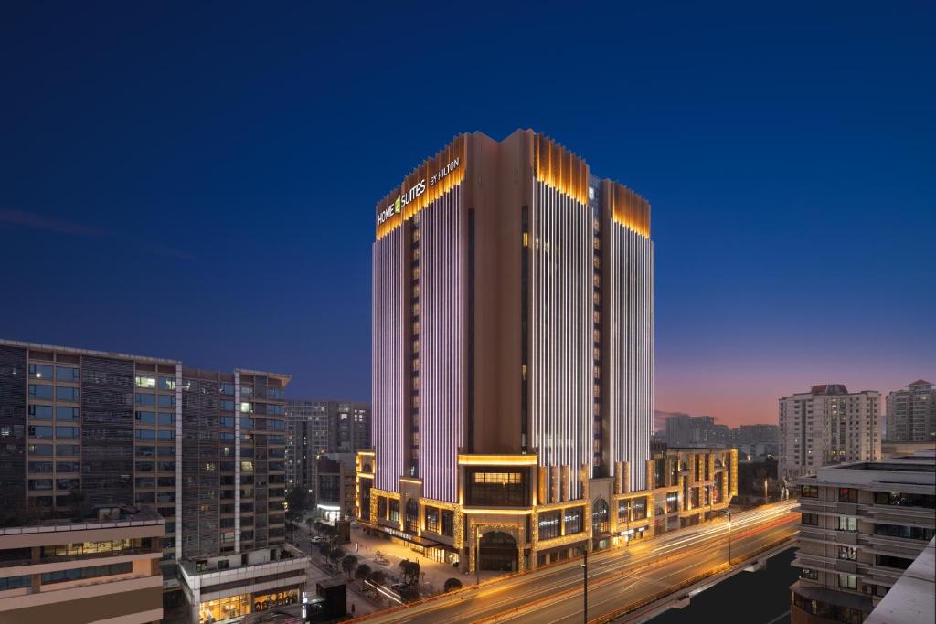 Home2 Suites by Hilton Chengdu Wuhou Temple, Chengdu (aktualisierte ...