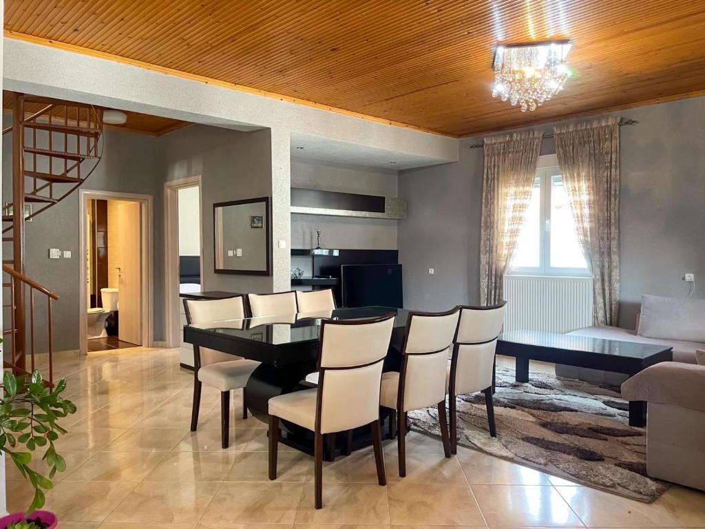 Dimosthenis house, Vergia – Updated 2024 Prices