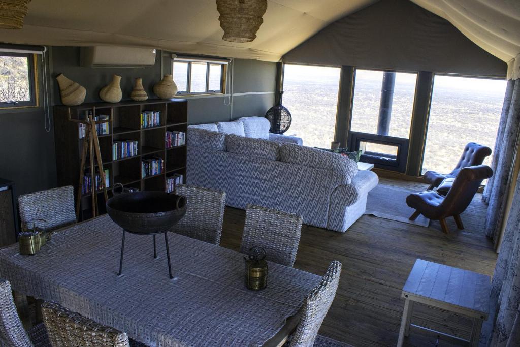 TimBila Safari Lodge, Omaruru (updated prices 2025)