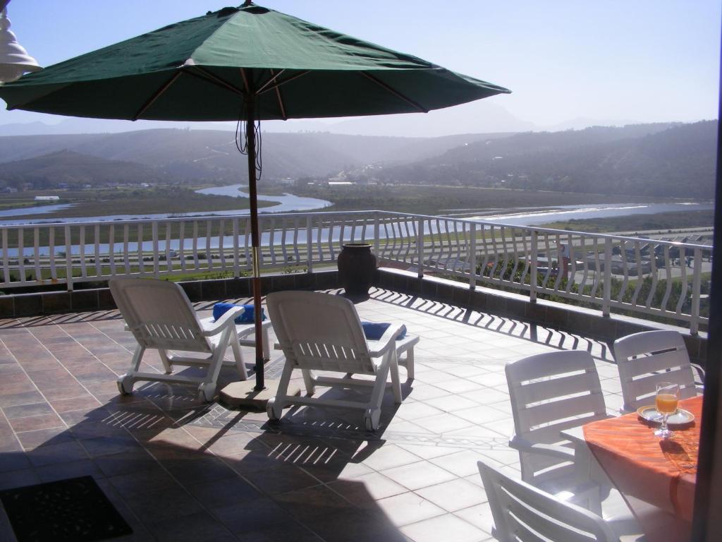 At 29 Columba, Groot Brak Rivier (updated prices 2025)