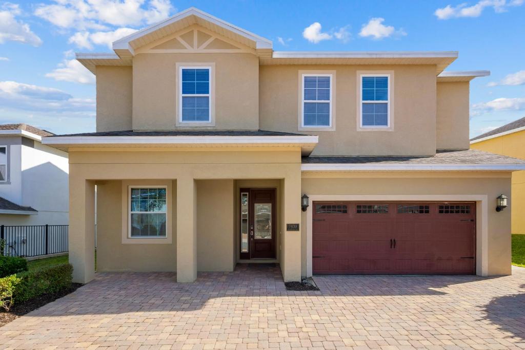 ONIP - Quaint Home With Private Pool & Resort Amenities near Disney at ...