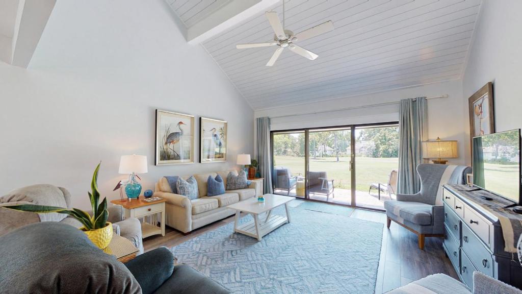 934 Inverness Village, Hilton Head Island (updated prices 2026)