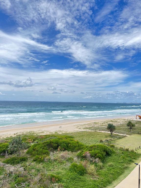 Regency on the Beach, Gold Coast (updated prices 2025)