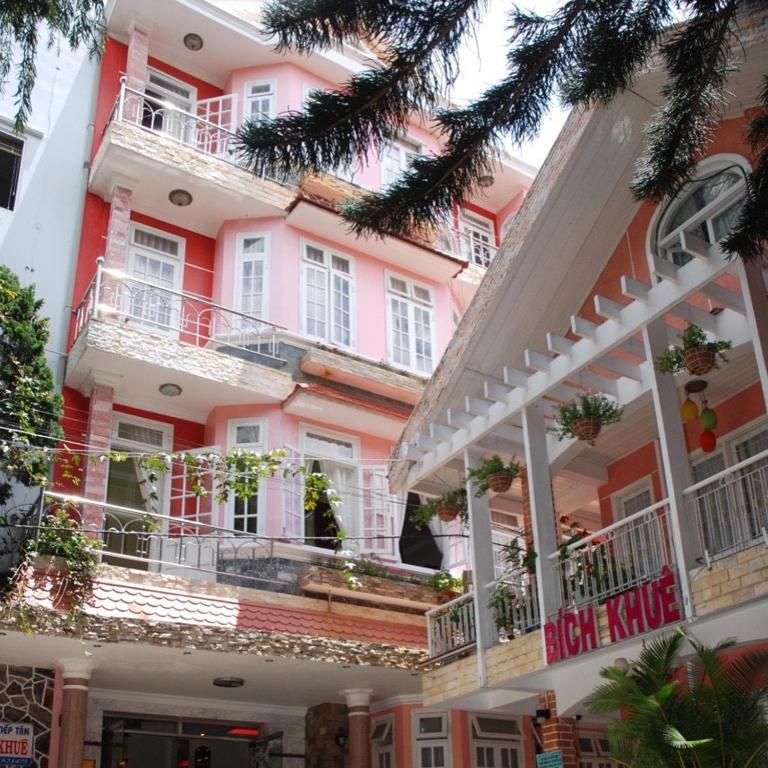 Khách Sạn Bích Khuê (Vietnam Da Lat) - Booking.com