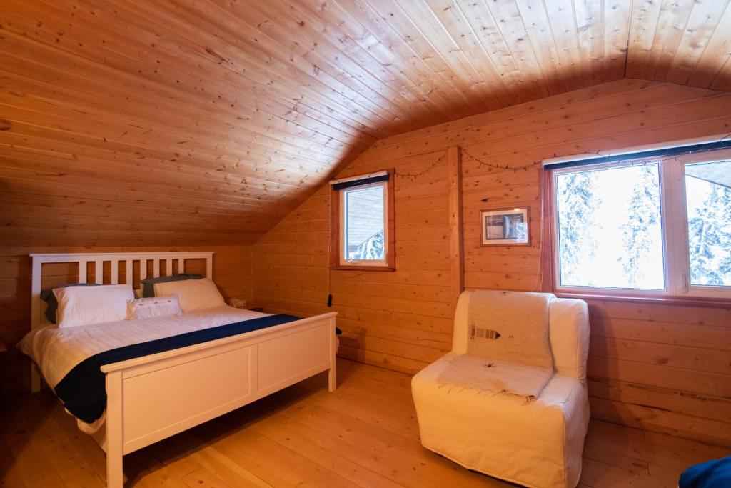 Little Atlin Lodge, Tagish (updated prices 2025)