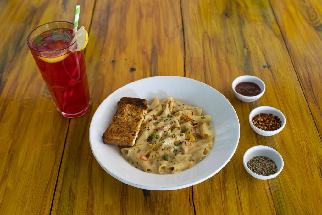 Zostel Kolad, Kolād (updated prices 2025)