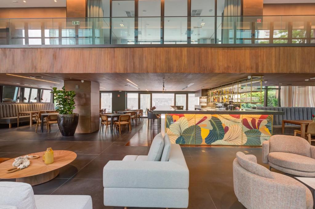 Qoya São Paulo Paulista, Curio Collection by Hilton, São Paulo (updated ...