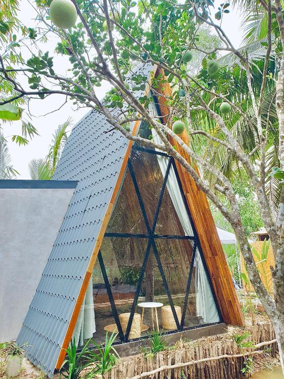 Hide Away Bungalows in Ben Tre City, Ấp Phú Hòa (3) (updated prices 2024)
