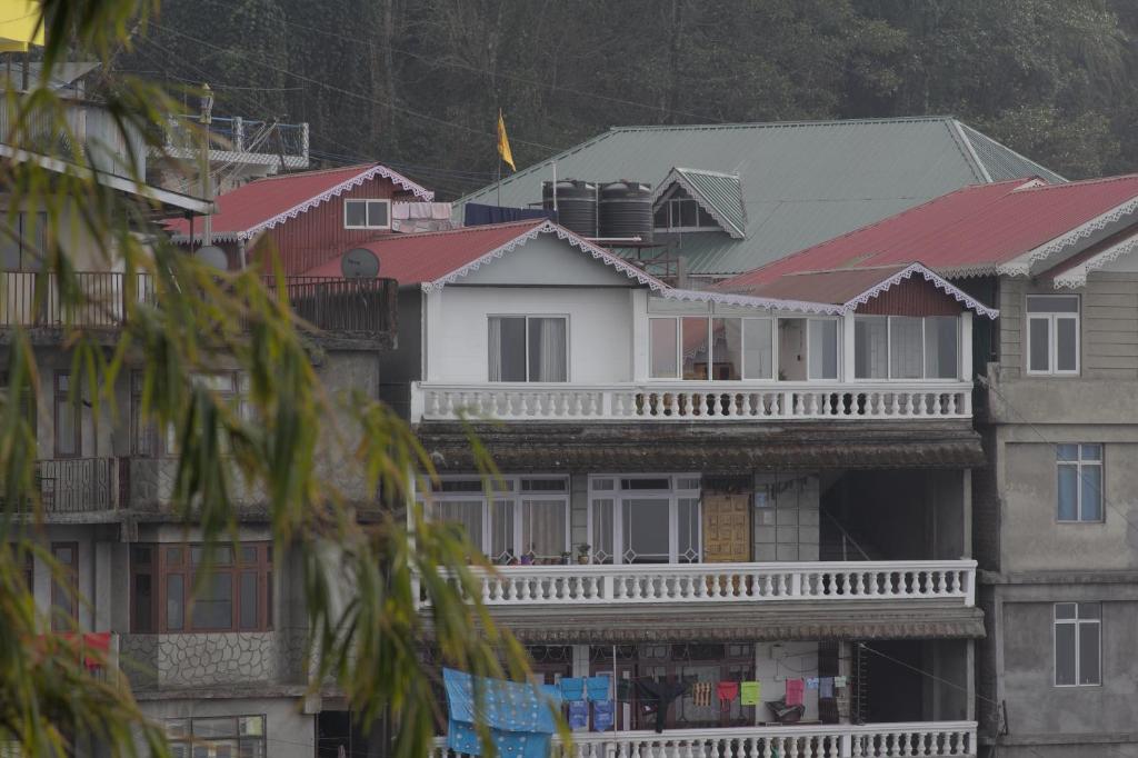 28 Homestays In Darjeeling (2023) | Updated Deals, Latest Reviews, Photos