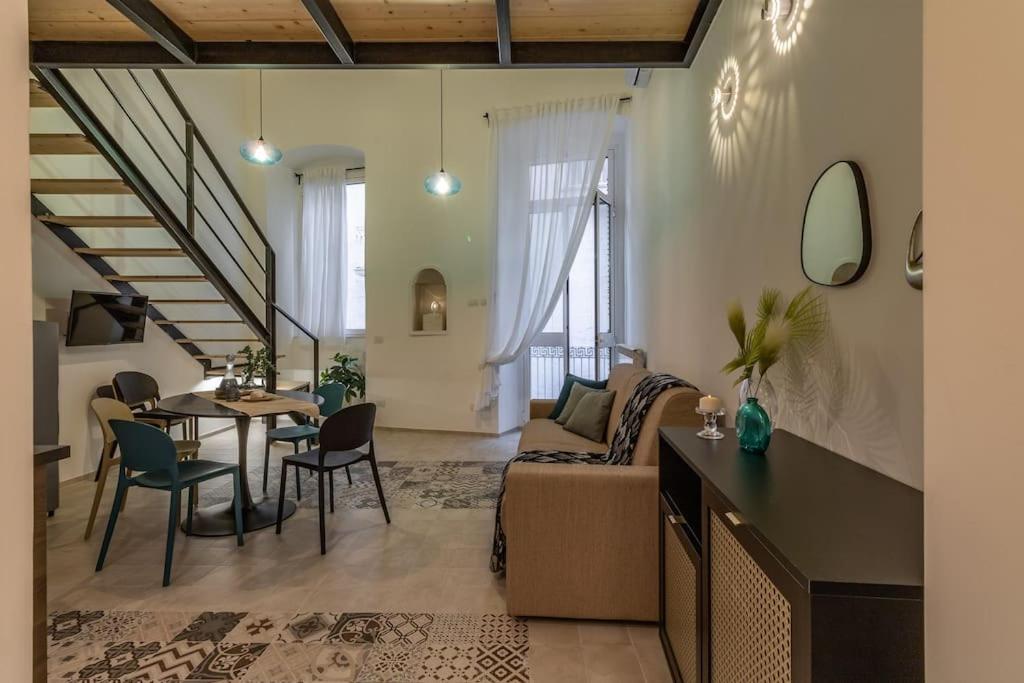 Deco-Lux Monopoli, Monopoli (updated prices 2026)