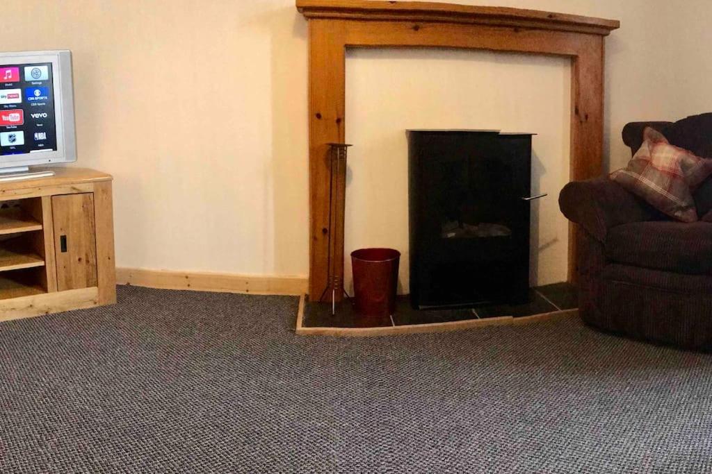 Traditional Croft house, Creagorry (updated prices 2025)