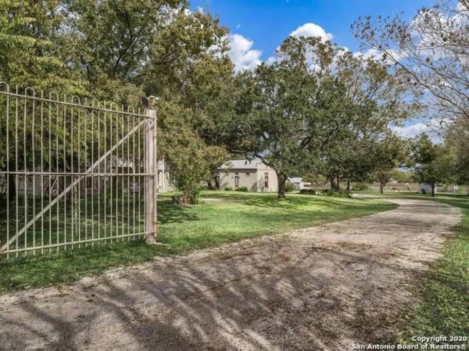 Cardinal Pointe Station retreat, San Antonio – Bijgewerkte prijzen 2023