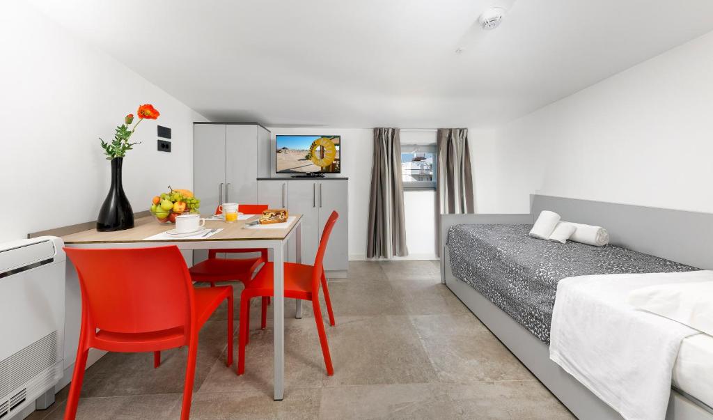 Mini Suite (3 adulti), Riccione (aktualisierte Preise für 2026)