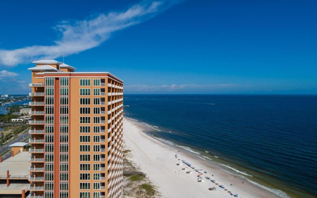 Phoenix Orange Beach by Brett Robinson Vacations, Orange Beach (updated ...